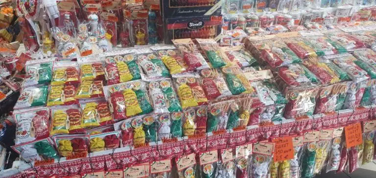 30 Hungarian Souvenirs to Take Home a Piece of Budapest